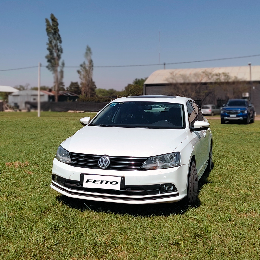 VOLKSWAGEN VENTO LUXURY TSI MODELO 2017 – Feito Automotores Trenque ...